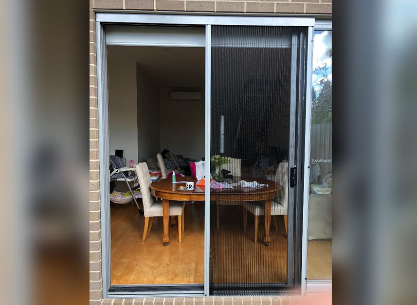 Retractable Fly Screens - Justdoorsandscreens